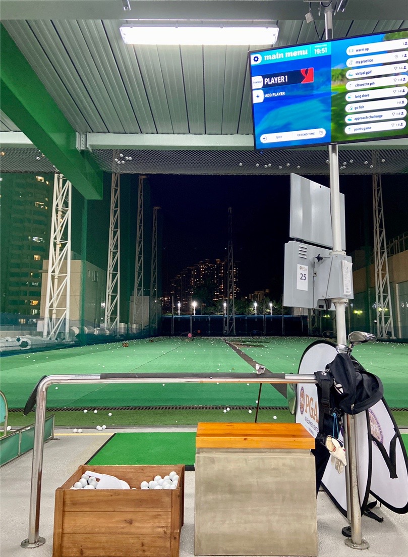 香港で打ちっ放し！@ Waterfall Driving Range | 香港おうち満喫ライフ